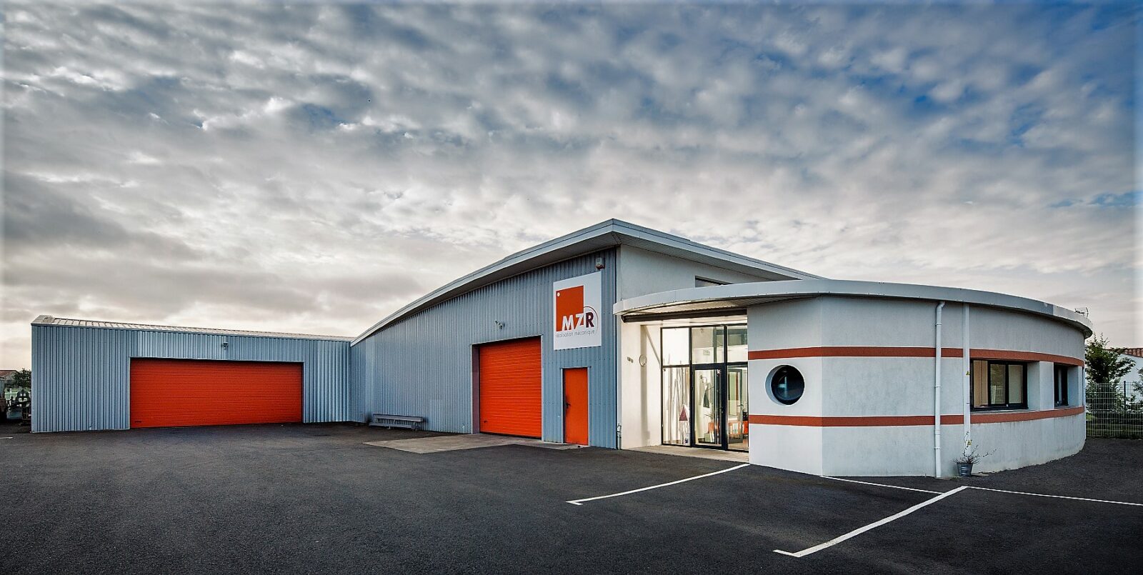 MZR - Équipements et aménagements industriels